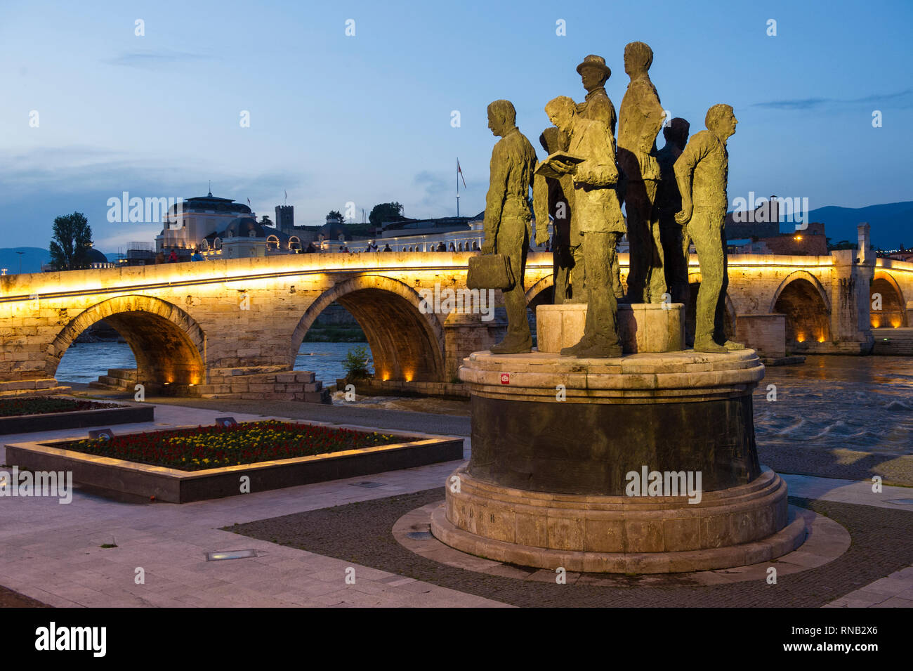 Statue at the old Stone Bridge across the Vardar River, Skopje ...
