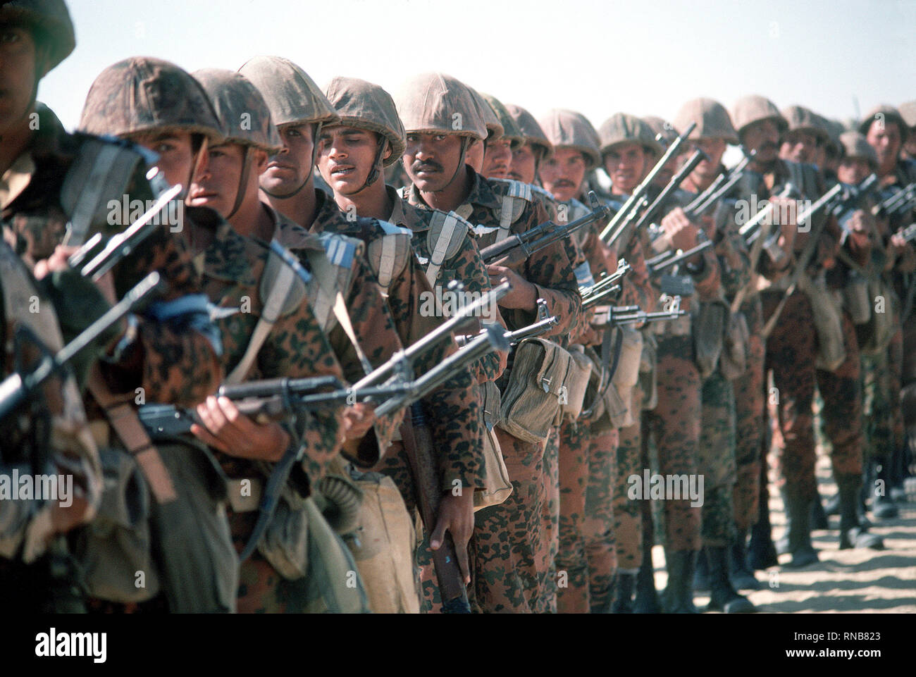 Egyptian soldiers hi-res stock photography and images - Alamy