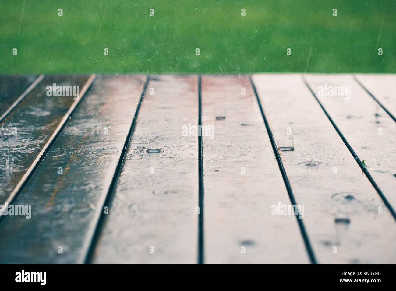 Outdoor raining weather hi-res stock photography and images - Alamy