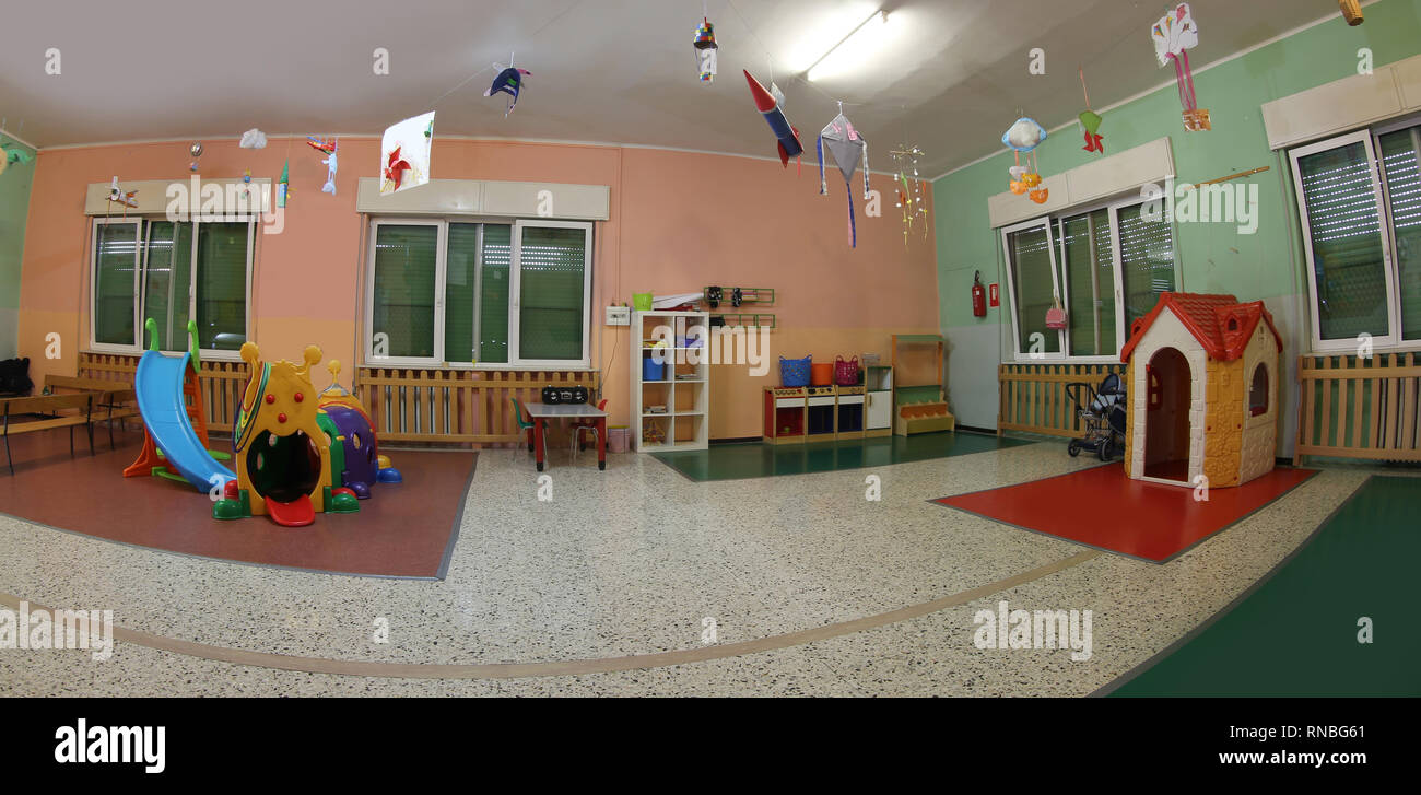 Wide playground hi-res stock photography and images - Alamy