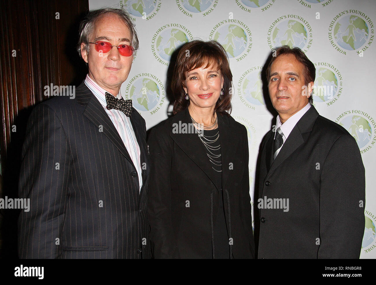 2008 worldwide childrens foundation fundraising gala hi-res stock ...