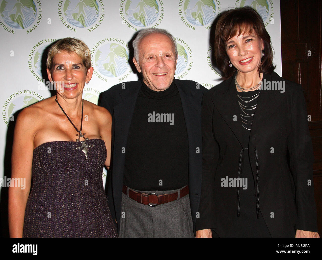 Worldwide childrens foundation board member sarah dupont hi-res stock ...