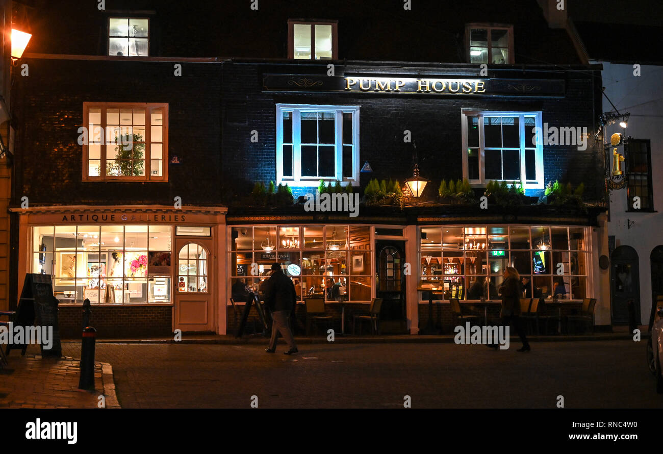 Evening in brighton city centre hi-res stock photography and images - Alamy