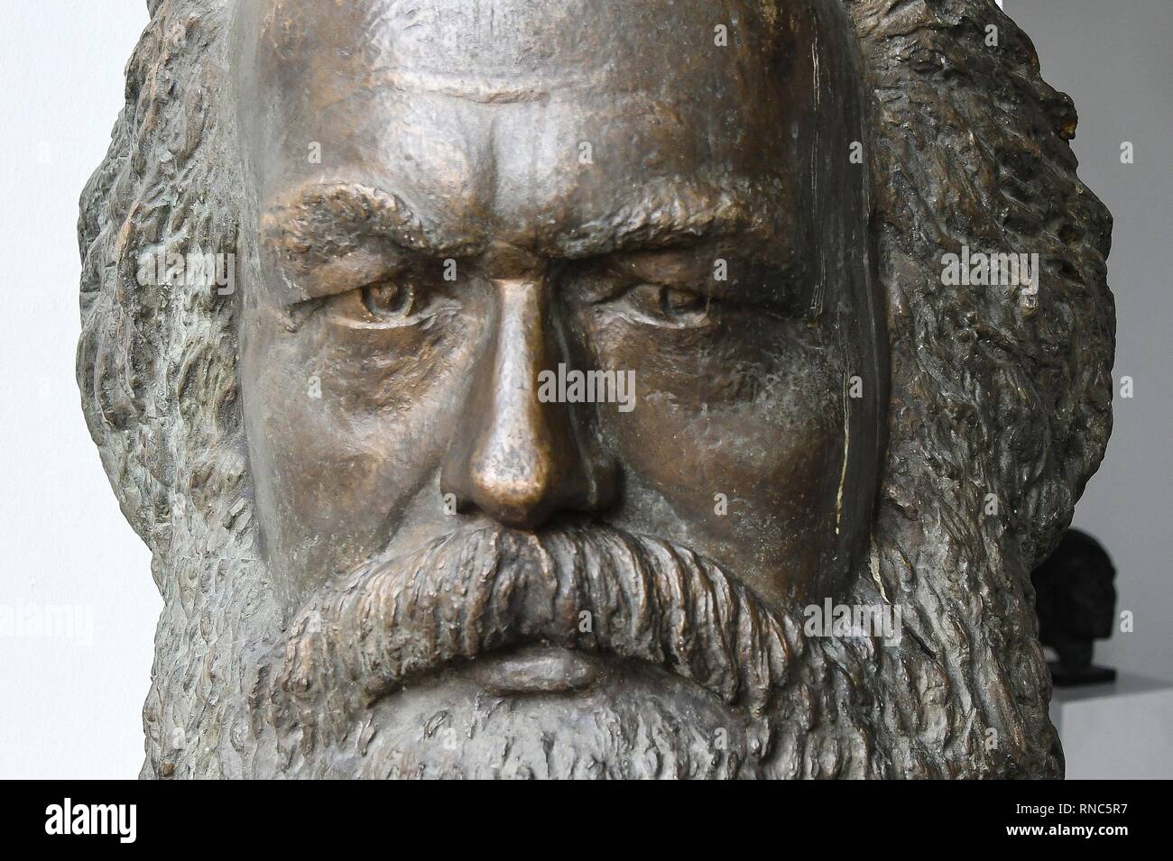 Karl Marx memorial , Berlin, May 25, 2018 | usage worldwide Stock Photo ...