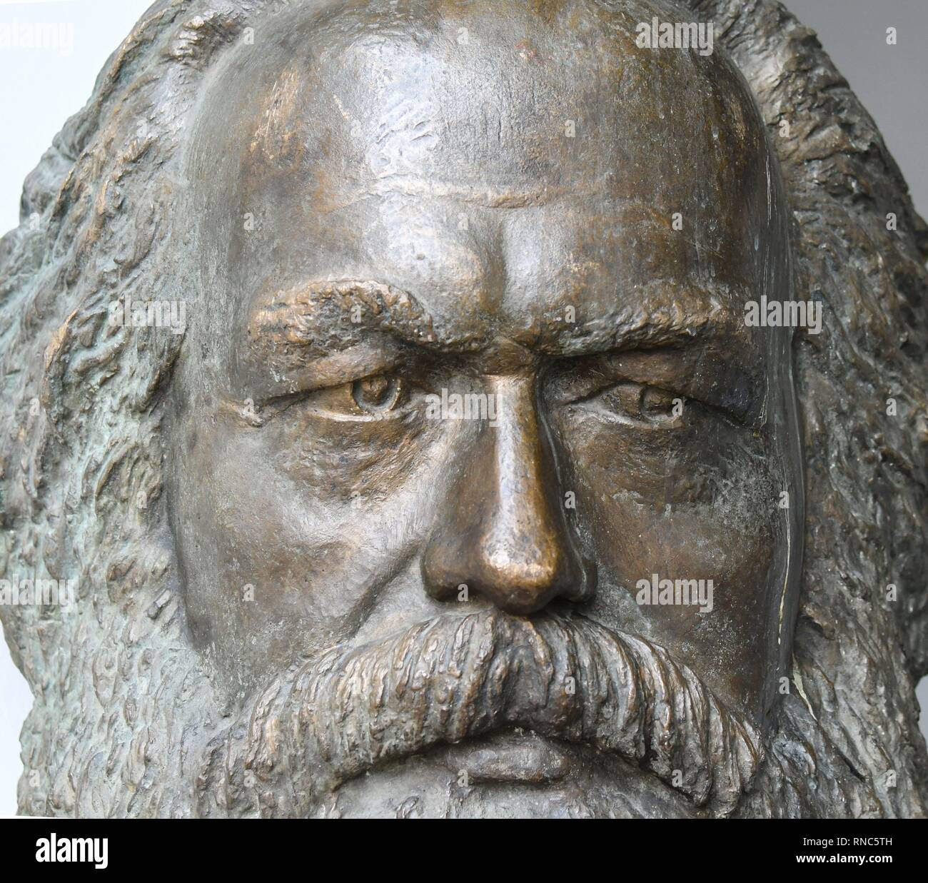Karl Marx memorial , Berlin, May 25, 2018 | usage worldwide Stock Photo ...