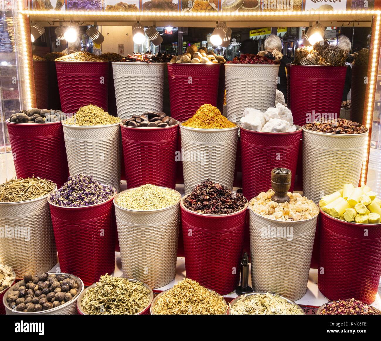 Foods in dubai hi-res stock photography and images - Alamy