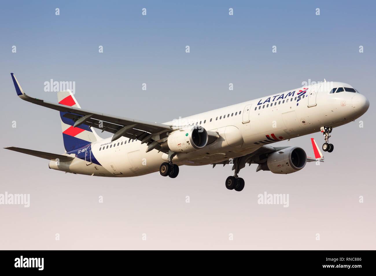 Latam peru hi-res stock photography and images - Alamy