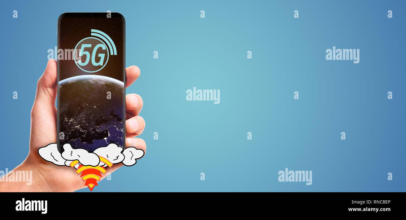 hand holding 5g smartphone Stock Photo - Alamy