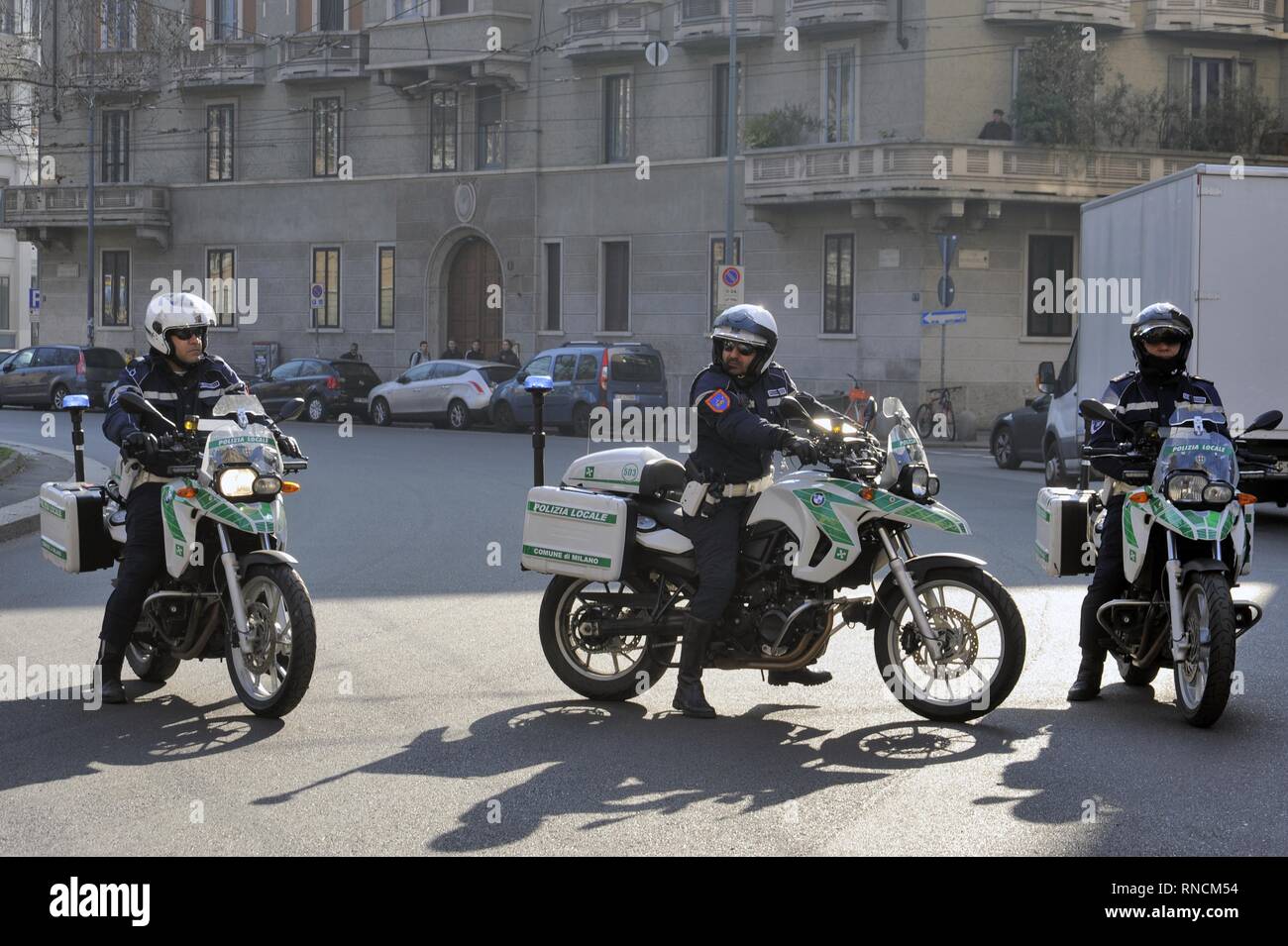 Italian police motorcycle hi-res stock photography and images - Alamy