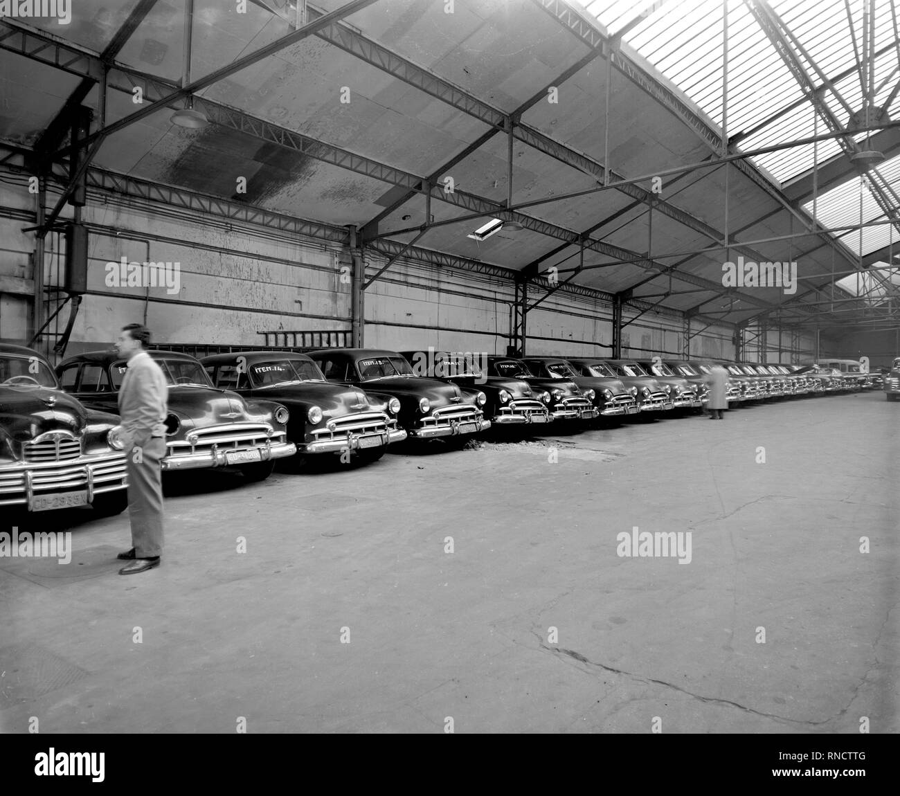 U s embassy cars hi-res stock photography and images - Alamy