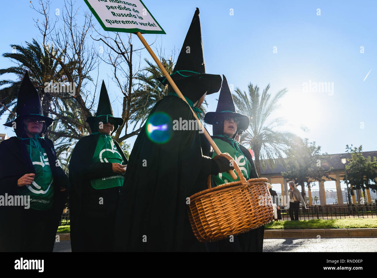 Witchcraft wicca wiccan witches hi-res stock photography and images - Alamy