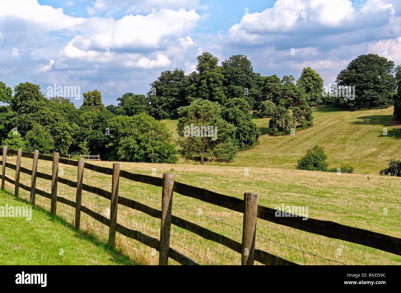 Chiltern landscape in oxfordshire hi-res stock photography and images ...