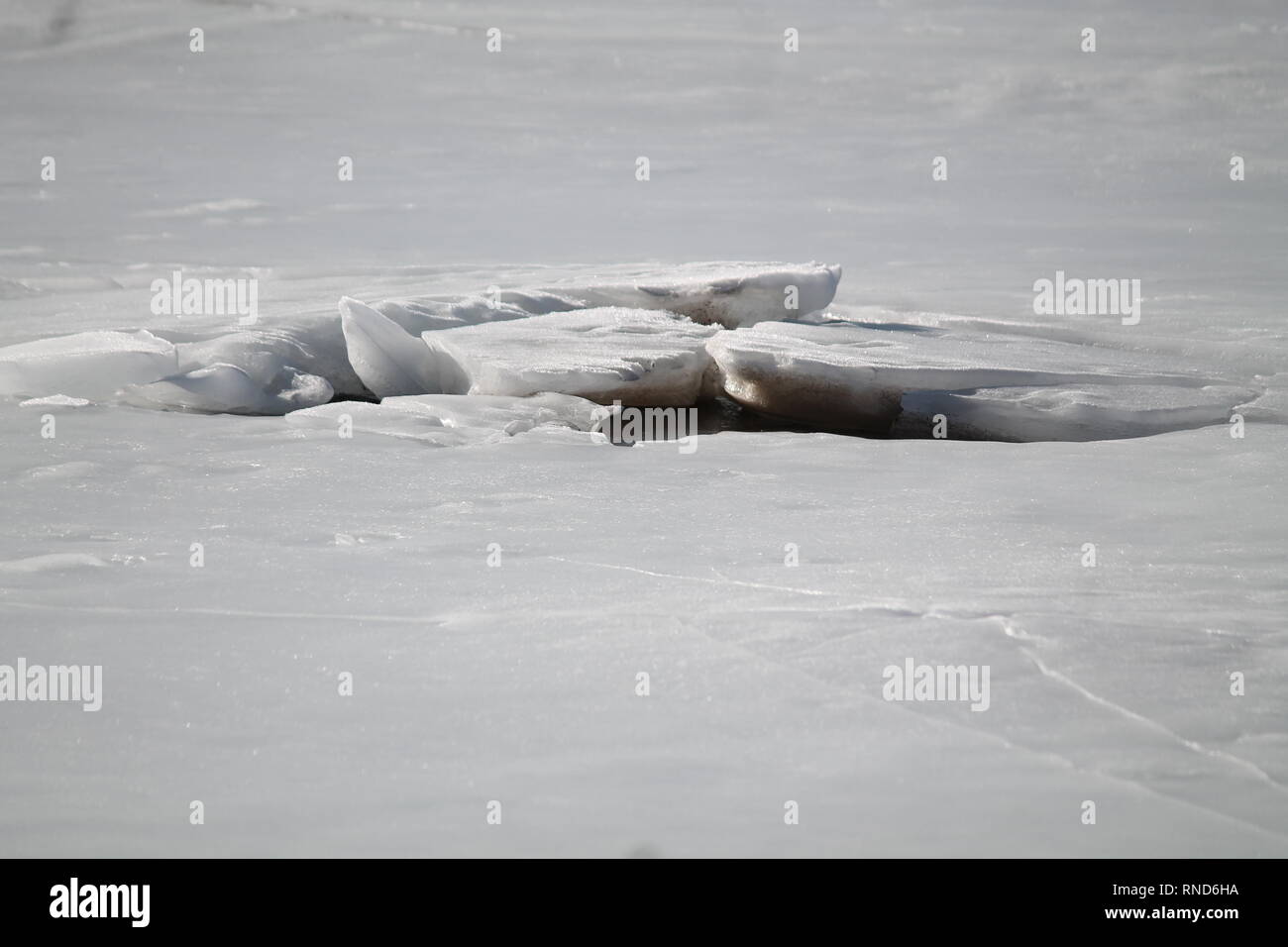 Crystal extreme hi-res stock photography and images - Alamy