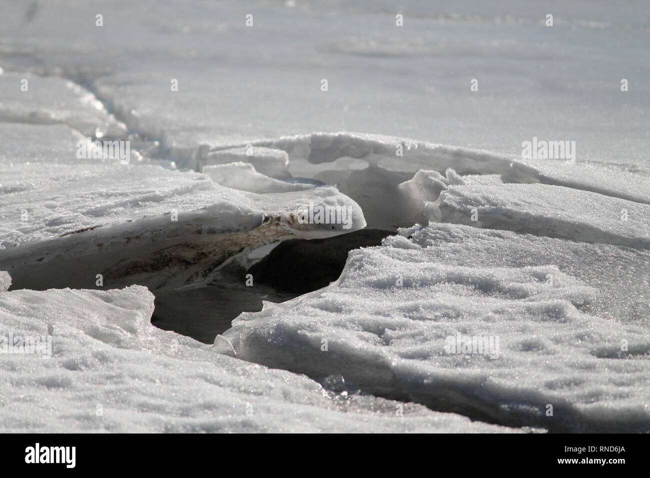 Crystal rift hi-res stock photography and images - Alamy
