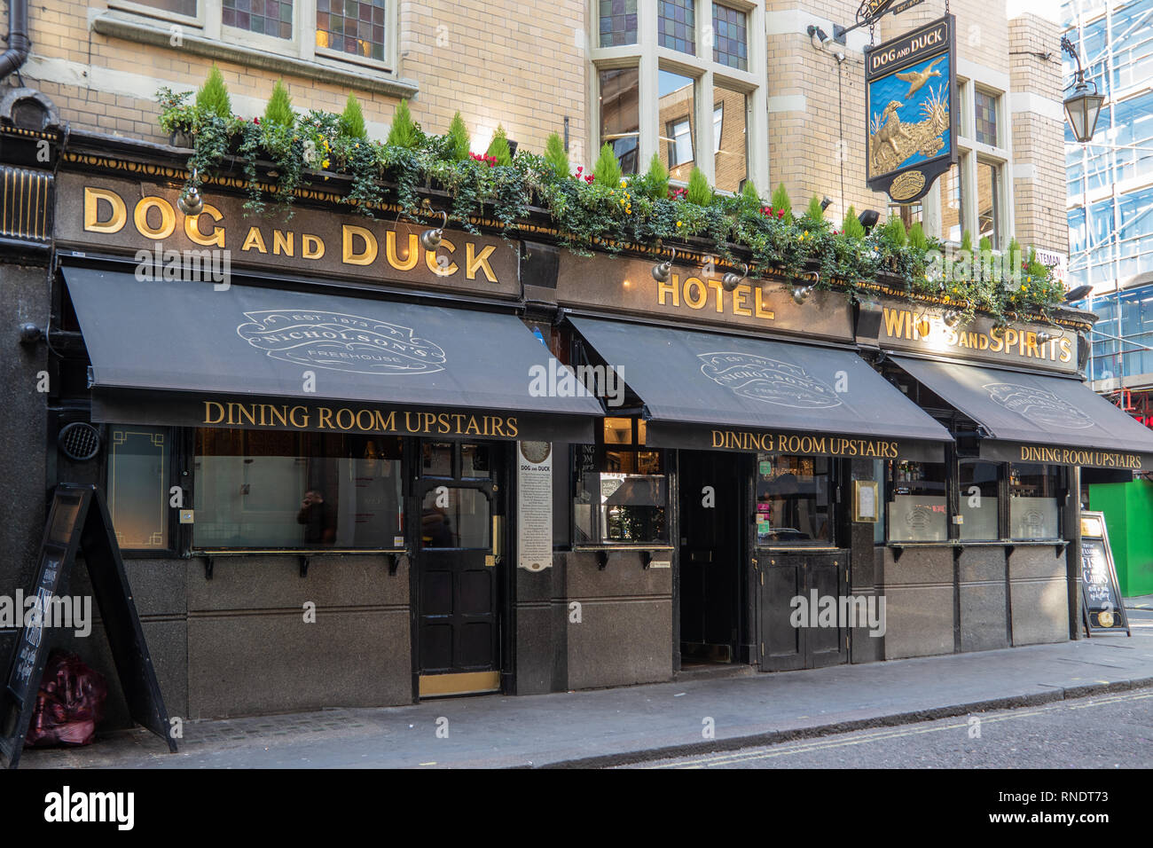 Pub Soho London Stock Photos & Pub Soho London Stock Images - Alamy