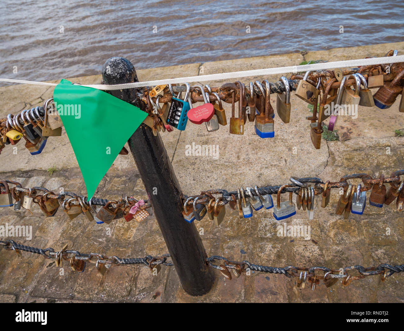 Liverpool mersey railing hi-res stock photography and images - Alamy