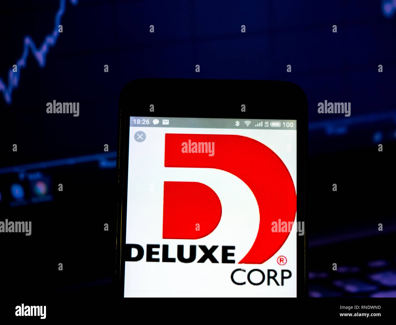 Deluxe Corporation logo seen displayed on smart phone Stock Photo - Alamy