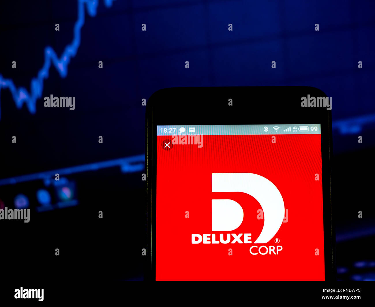 Deluxe Corporation logo seen displayed on smart phone Stock Photo - Alamy