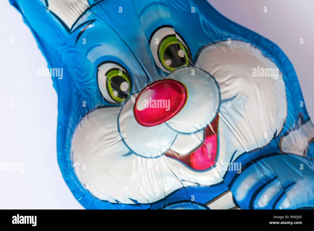 Kinder surprise bunny hi-res stock photography and images - Alamy