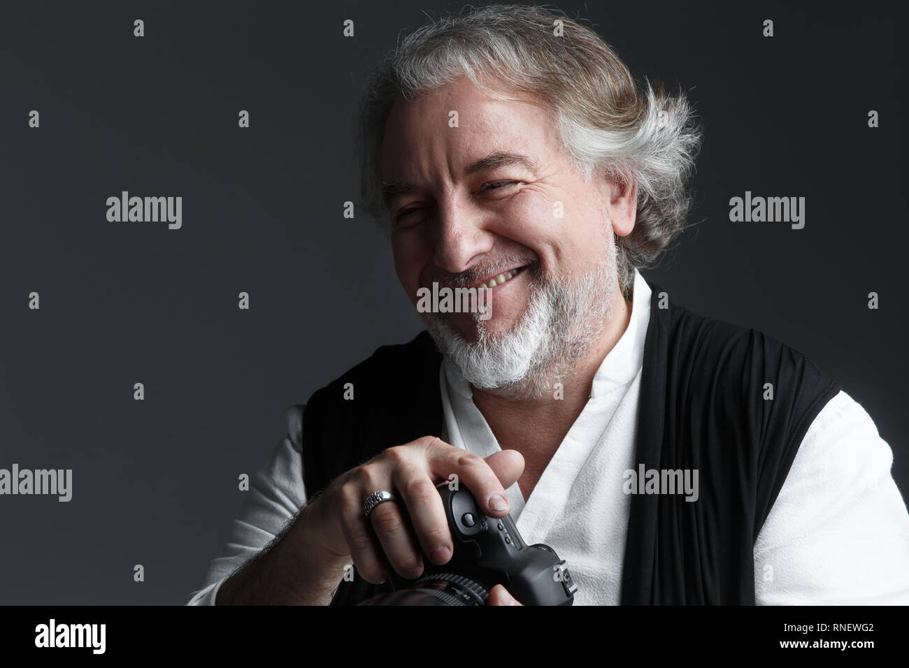 A professional photographer Stock Photo - Alamy