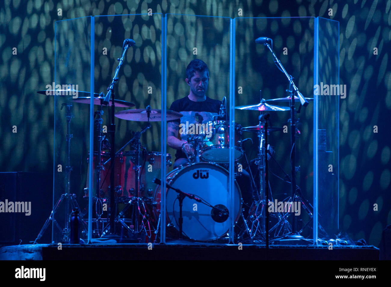 Air supply singer hi-res stock photography and images - Alamy