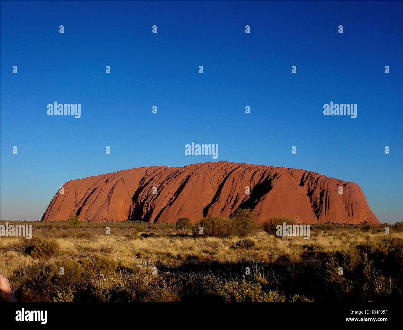 Sunset on ayers rock uluru hi-res stock photography and images - Alamy
