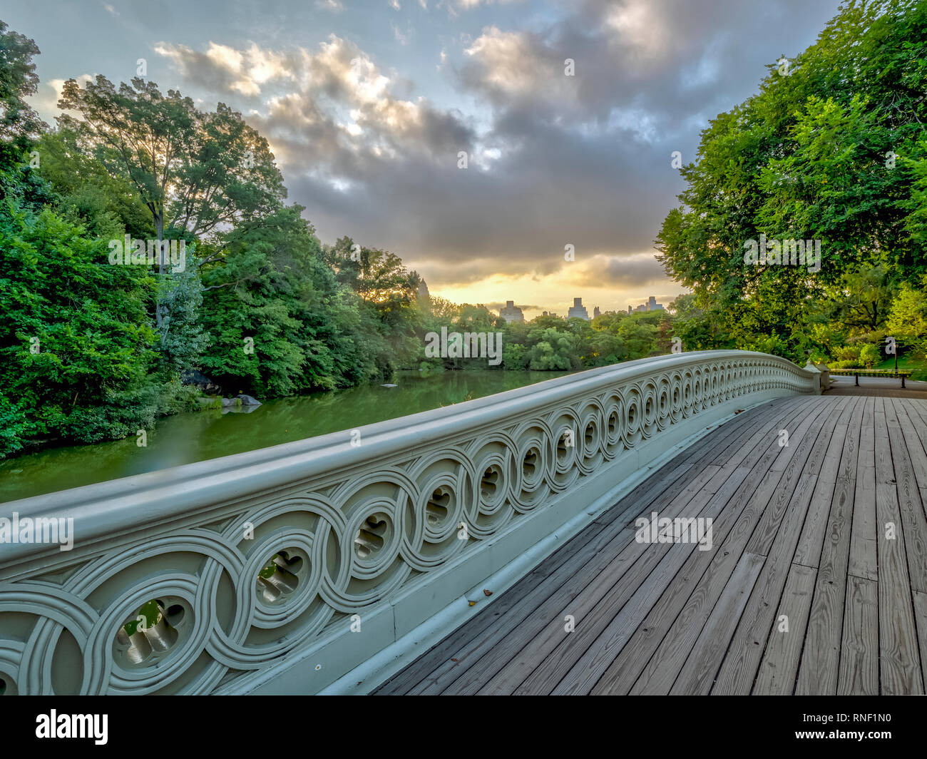 Bow Bridge in New York City, Central Park Manhattan Stock Photo - Alamy