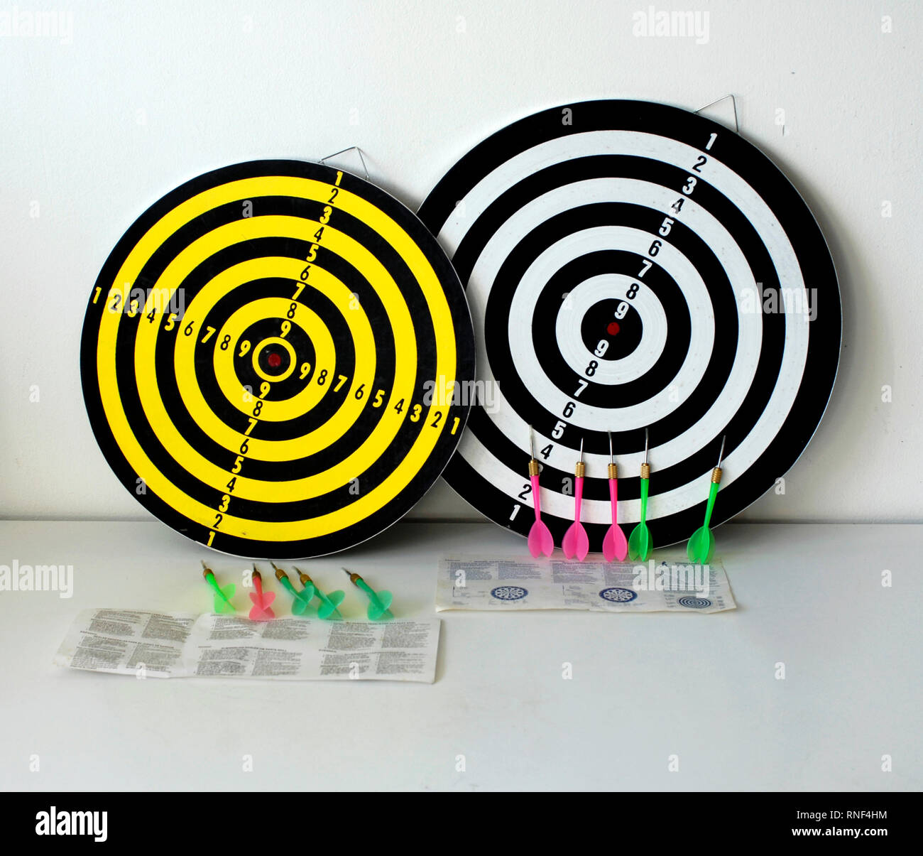 Vintage dart board hi-res stock photography and images - Alamy