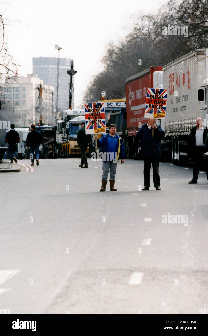 Lorry Drivers Fuel Protest High Resolution Stock Photography and Images ...