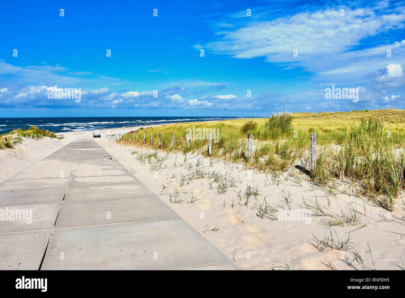 Marram road hi-res stock photography and images - Alamy