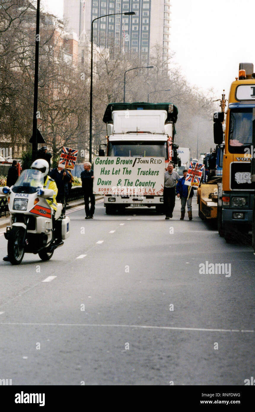 London fuel protest driver hi-res stock photography and images - Alamy