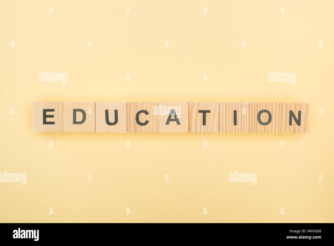 Wood signs hi-res stock photography and images - Alamy