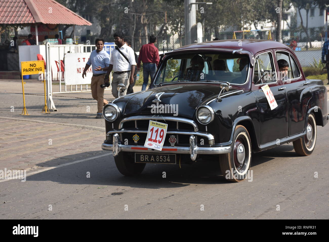 Hindustan ambassador engine hi-res stock photography and images - Alamy
