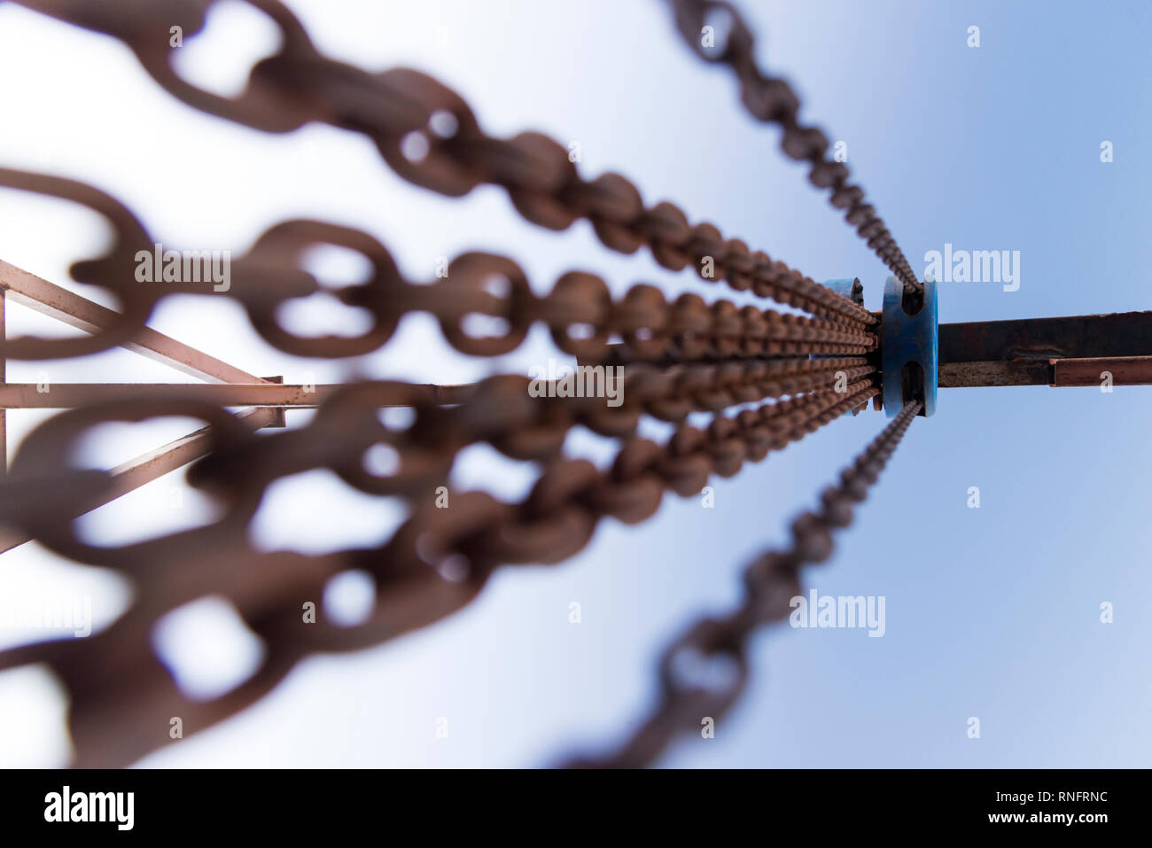 Chains close up hi-res stock photography and images - Alamy