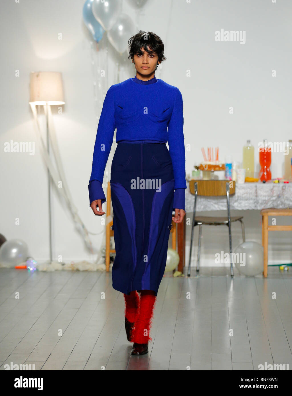 2020 catwalk color fashion fashion hi-res stock photography and images ...