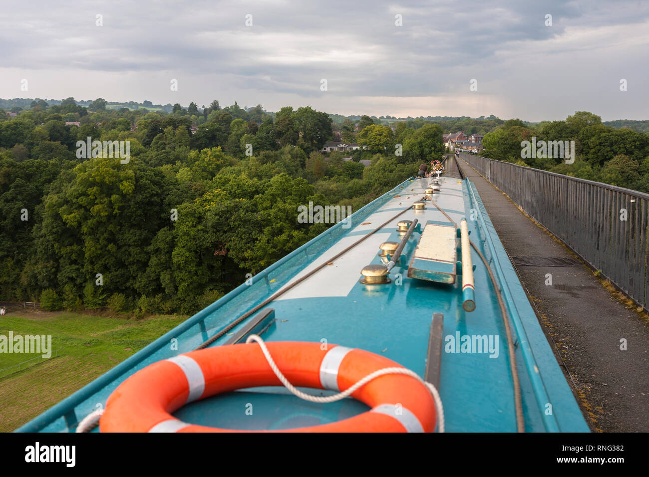 Narrowboat on the Pontcysllyte Aqueduct, Llangollen Canal, Wrexham ...