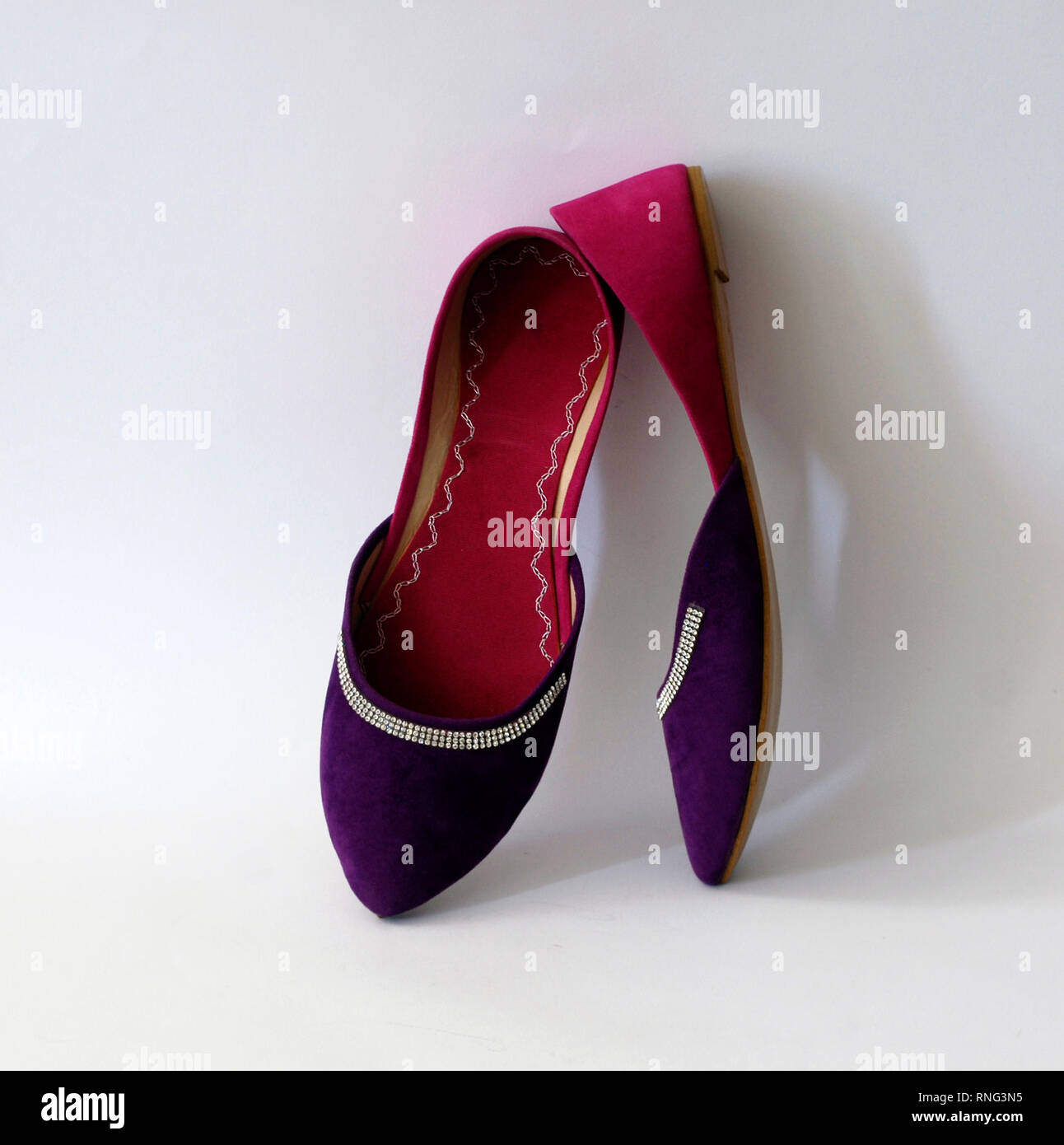 Fuchsia hair color hi-res stock photography and images - Alamy