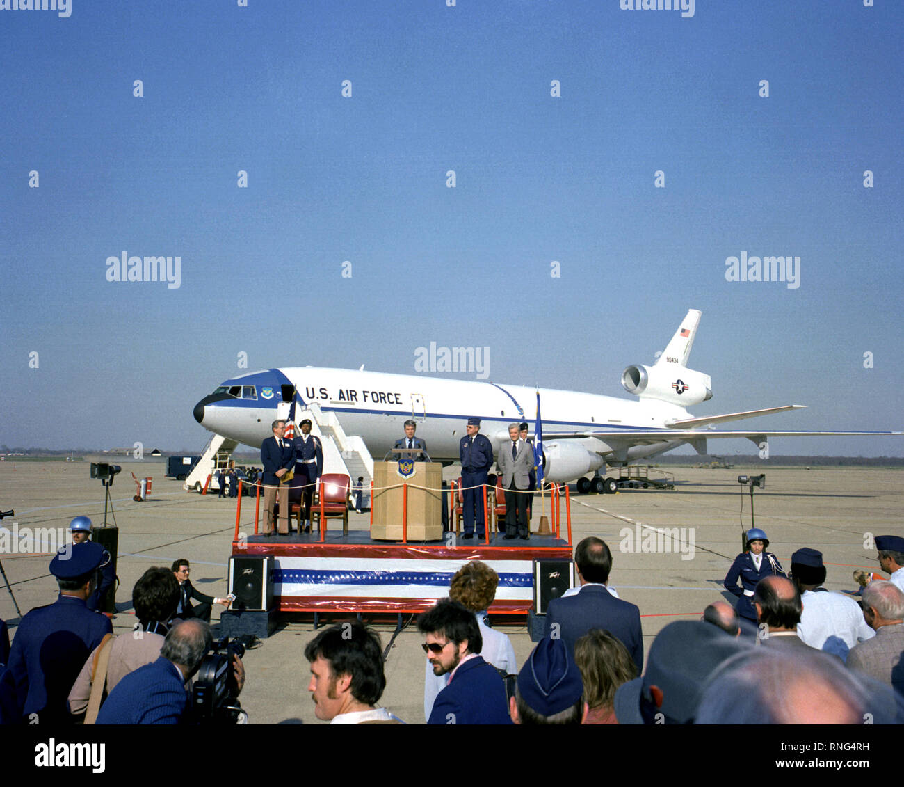 Douglas aircraft company hi-res stock photography and images - Alamy
