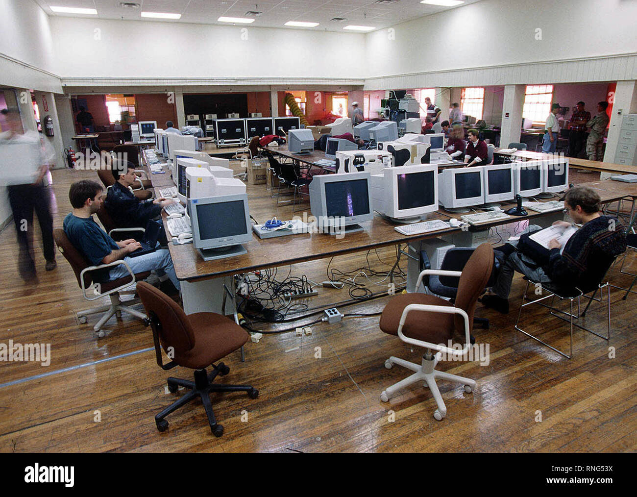 Computer programmers 1990s hi-res stock photography and images - Alamy