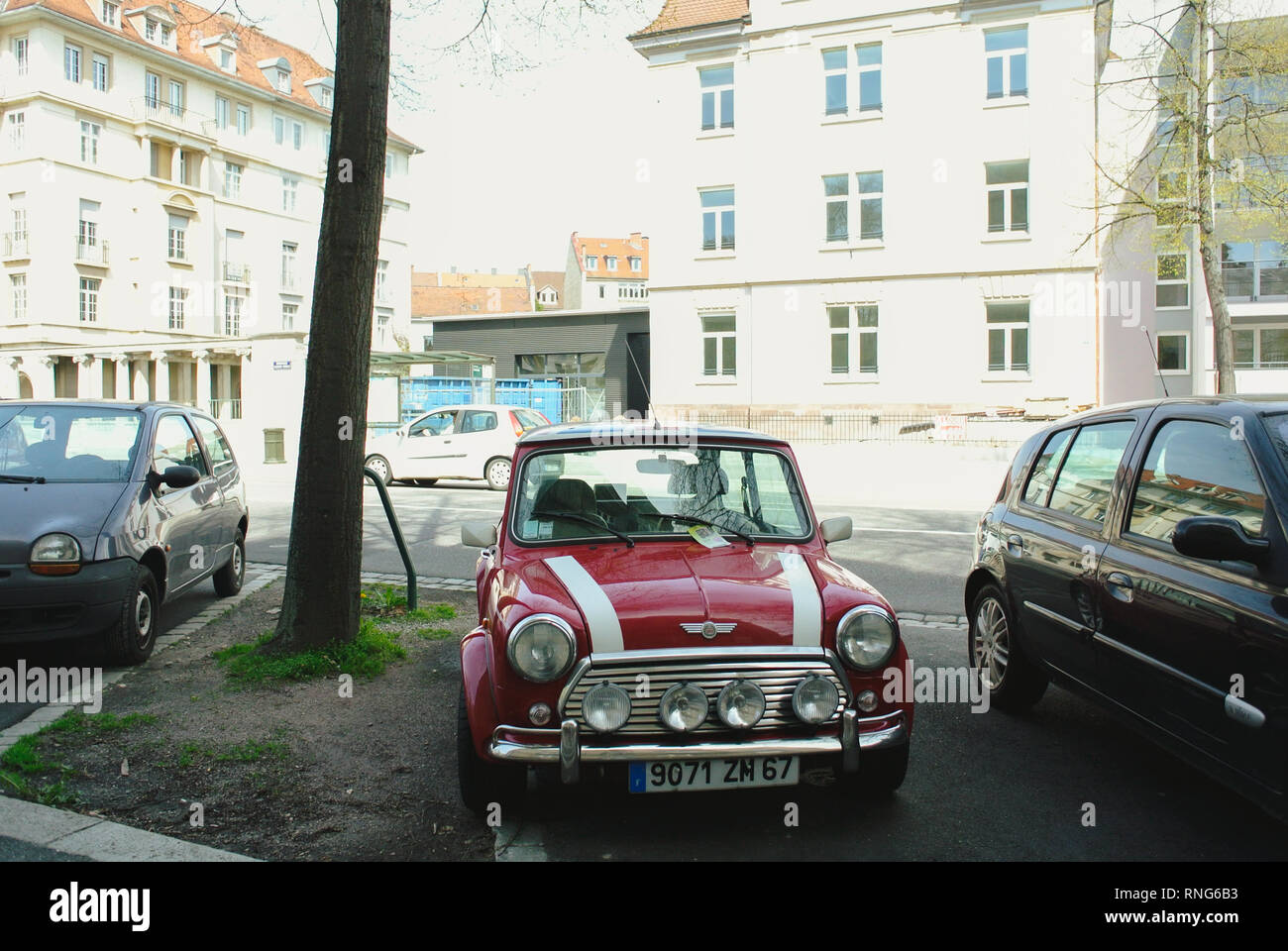 Red morris mini cooper hi-res stock photography and images - Alamy