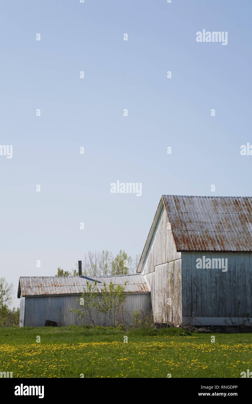 Barn without a roof hi-res stock photography and images - Alamy