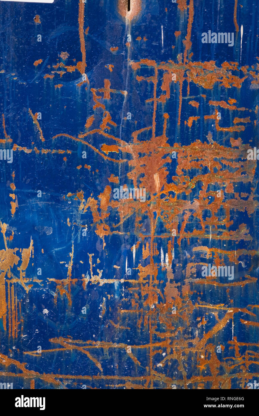 Patterns created by rust hi-res stock photography and images - Alamy