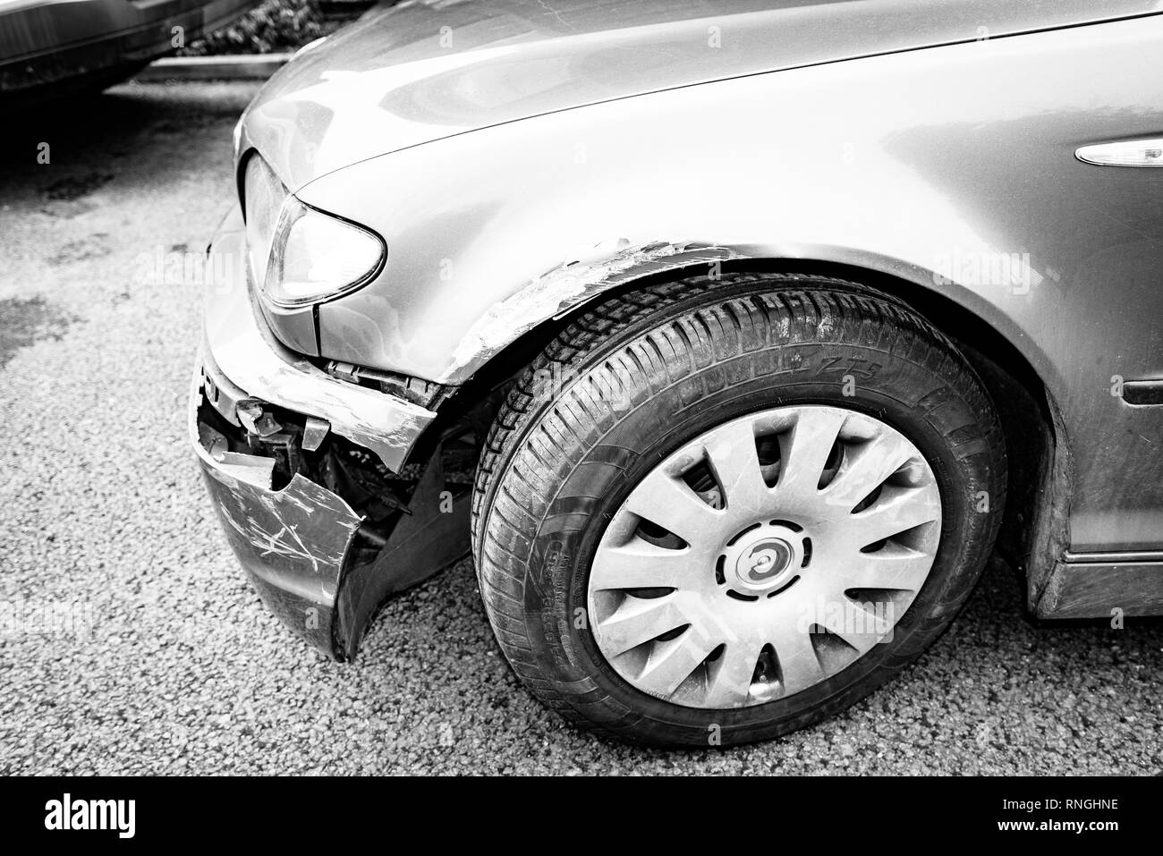 Car Crash and Car Damage. Body work and bumper Stock Photo - Alamy