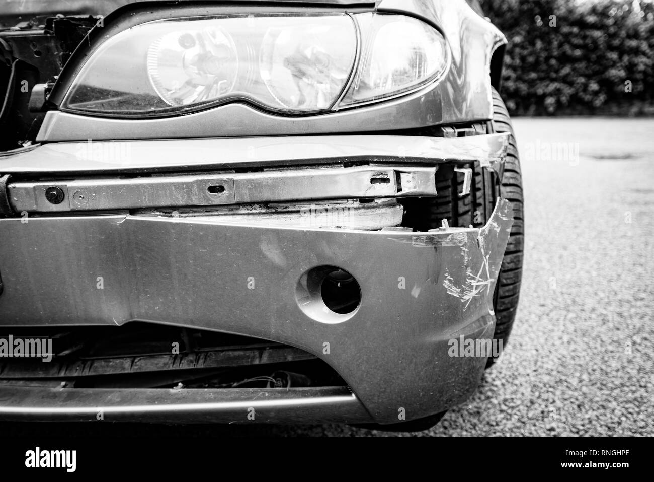 Car Crash and Car Damage. Body work and bumper Stock Photo - Alamy