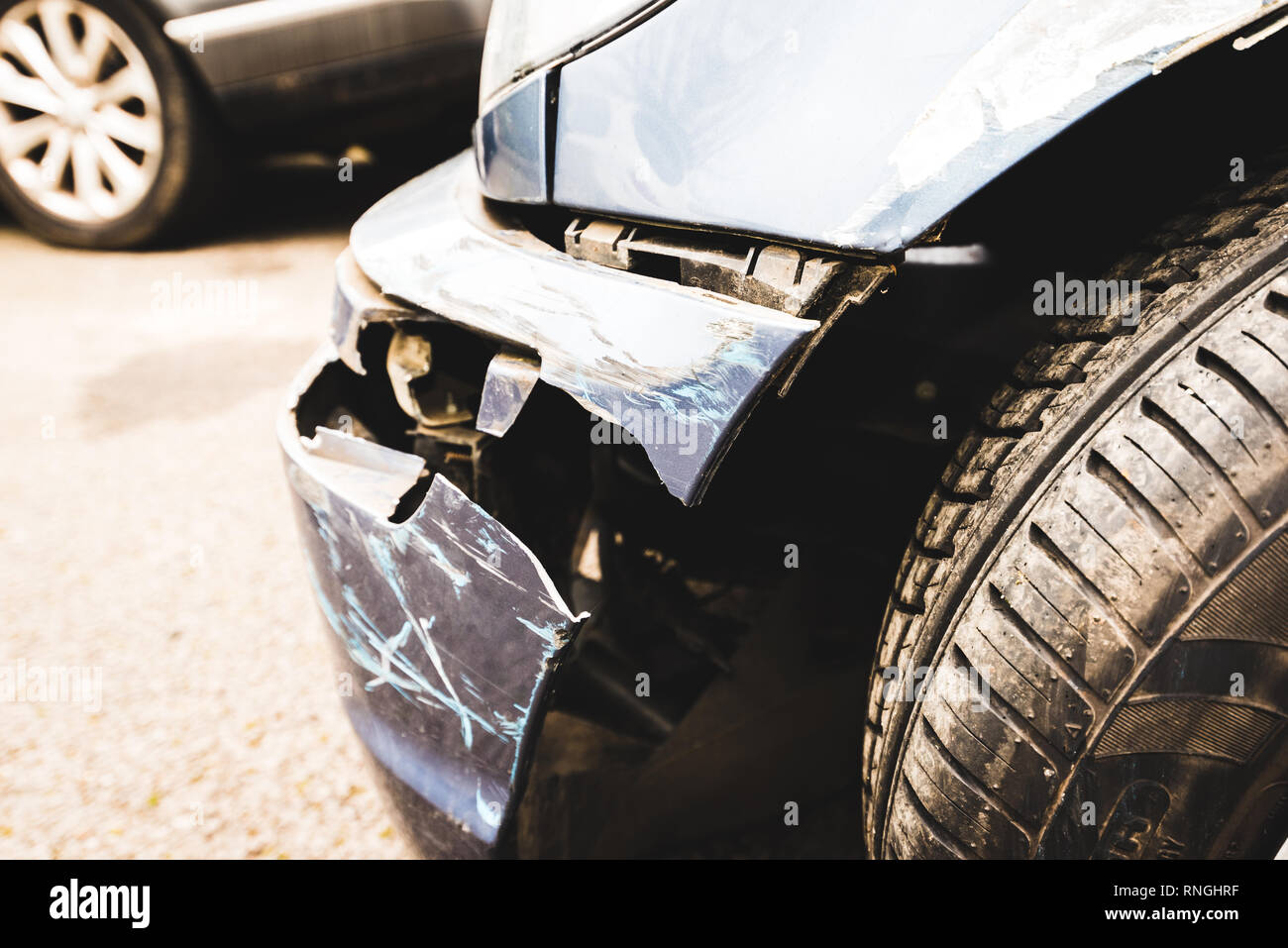 Car Crash and Car Damage. Body work and bumper Stock Photo - Alamy