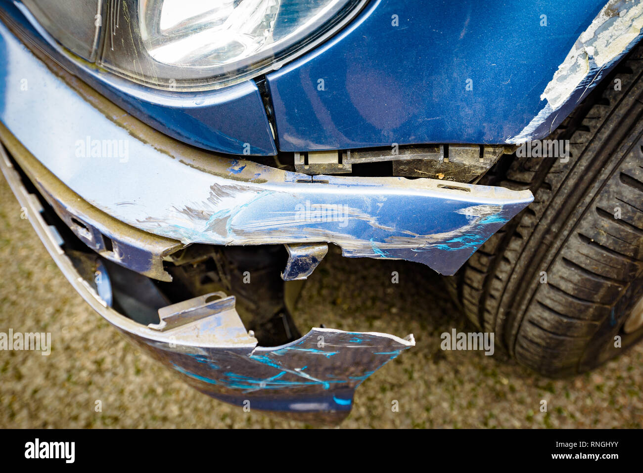 Car Crash and Car Damage. Body work and bumper Stock Photo - Alamy