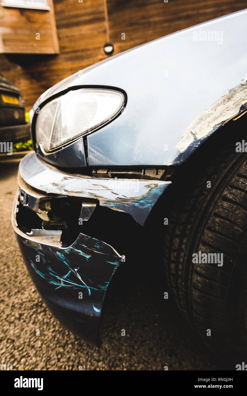 Car Crash and Car Damage. Body work and bumper Stock Photo - Alamy