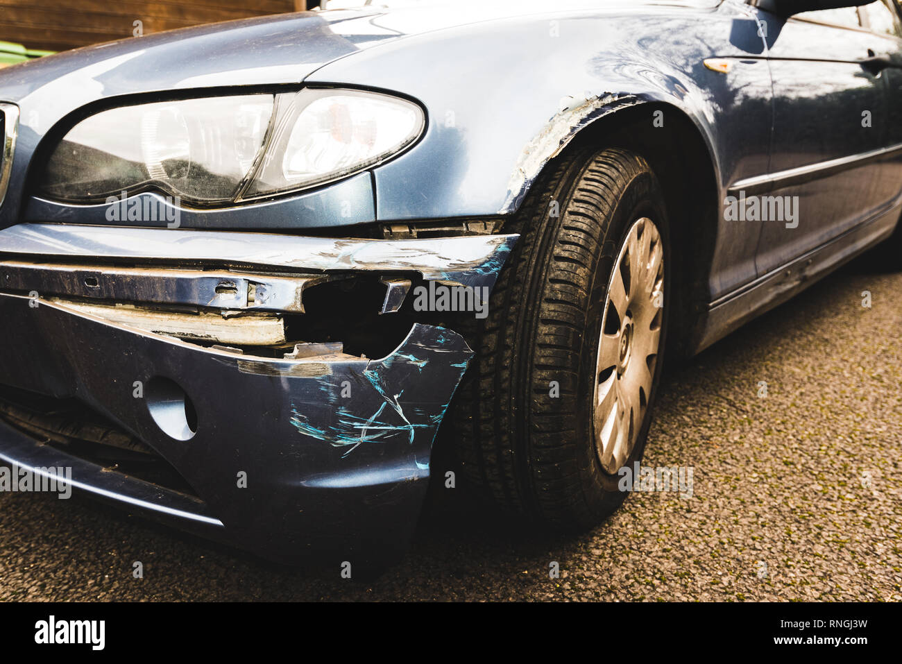 Car Crash and Car Damage. Body work and bumper Stock Photo - Alamy