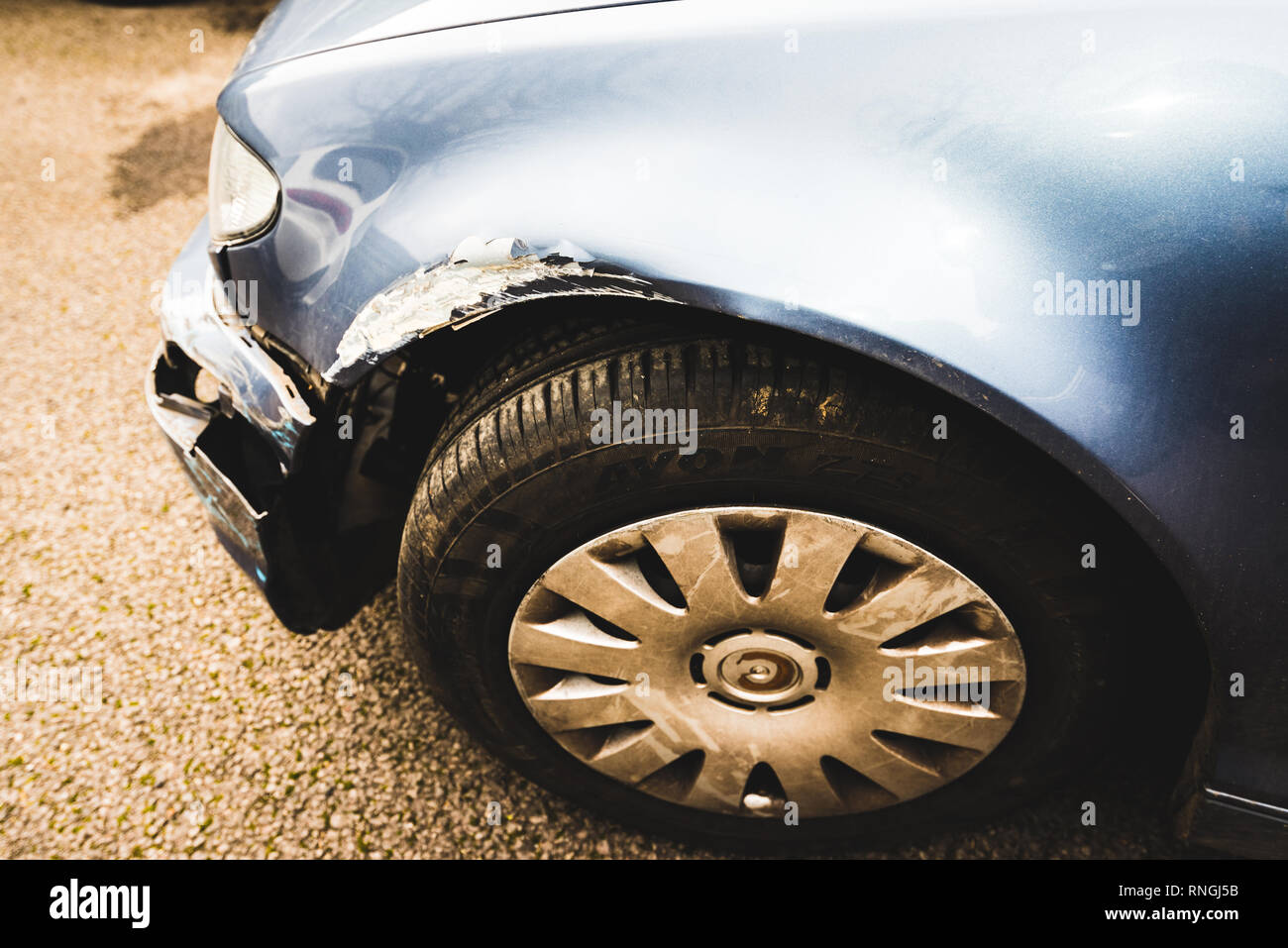 Car Crash and Car Damage. Body work and bumper Stock Photo - Alamy