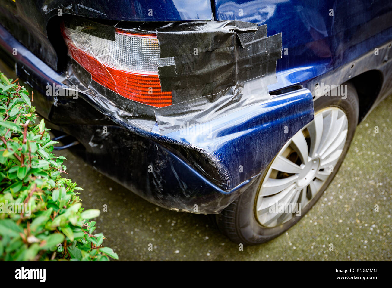 Rear end car crash hi-res stock photography and images - Alamy